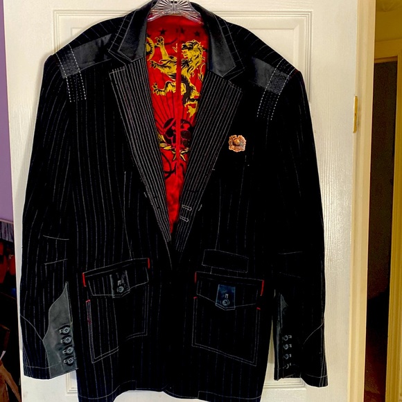 Jackets & Coats | Mens Black Pin Stripe Detailed Jacket With Lion Print ...